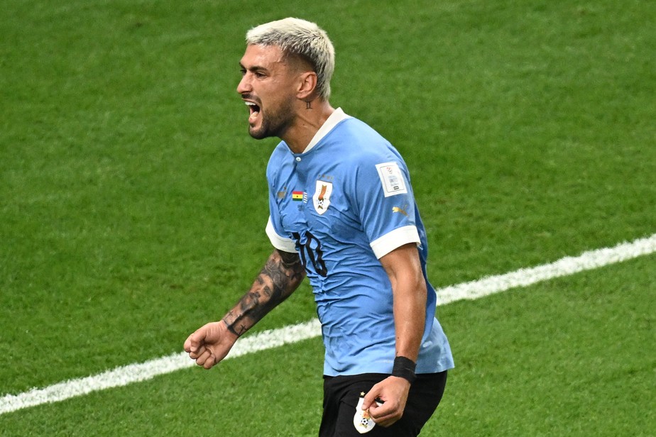 Com dois de Arrascaeta, Flamengo supera 20 gols de seus jogadores na ...