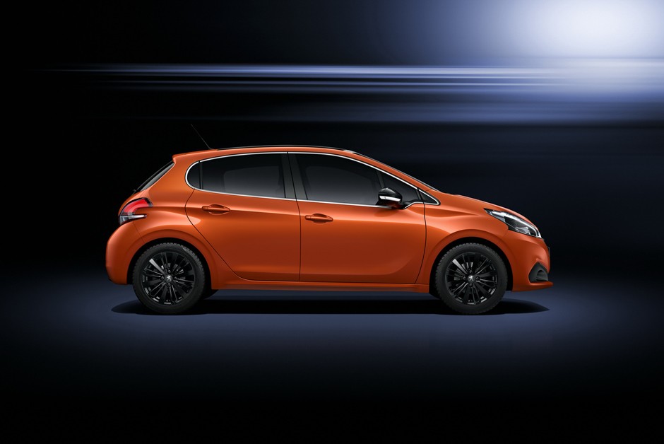 Peugeot revela facelift do 208 | Carros | autoesporte