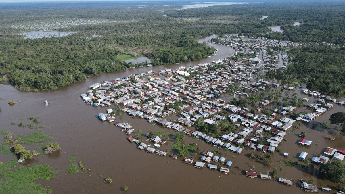 Com cheia, cidade de Anamã volta a ficar 100% alagada no Amazonas ...