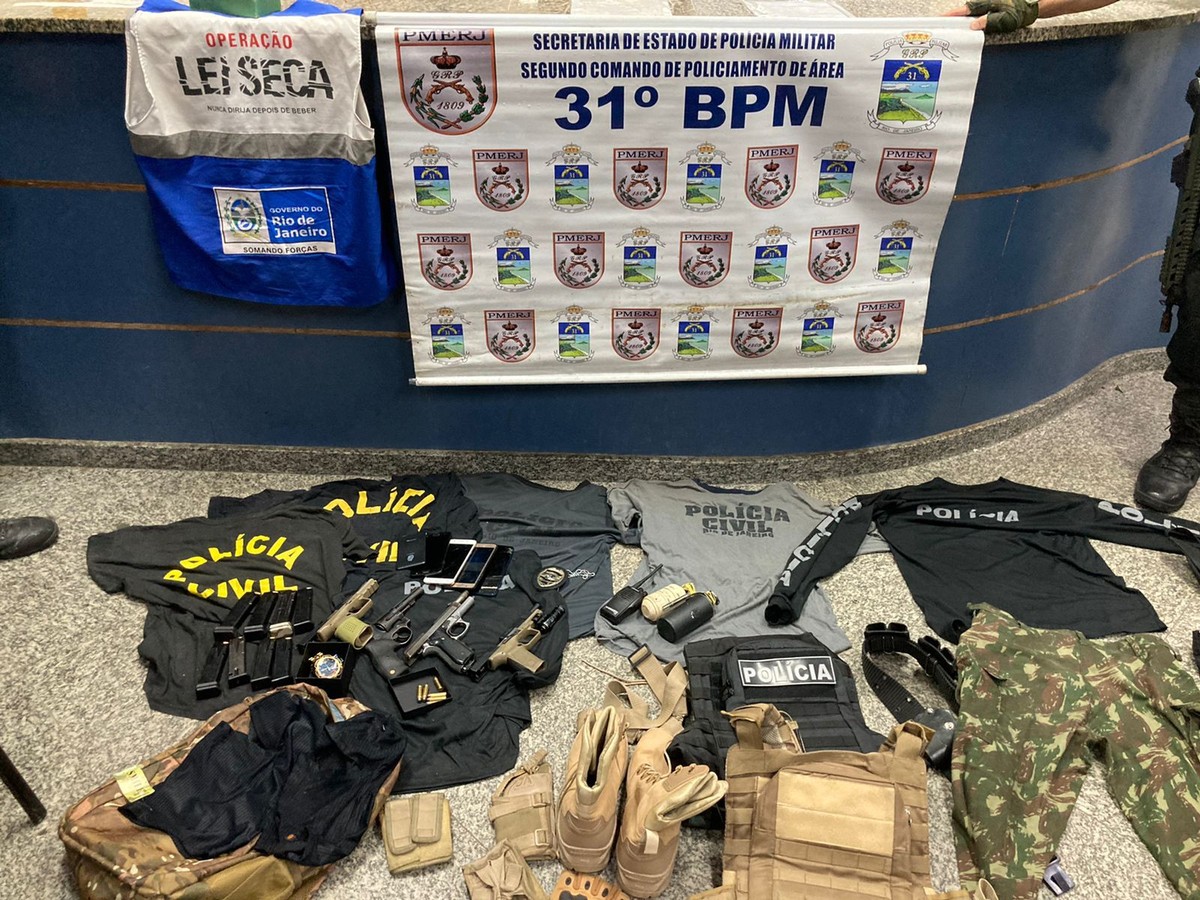 Suspeitos são presos com armas e granadas durante blitz da Operação Lei ...
