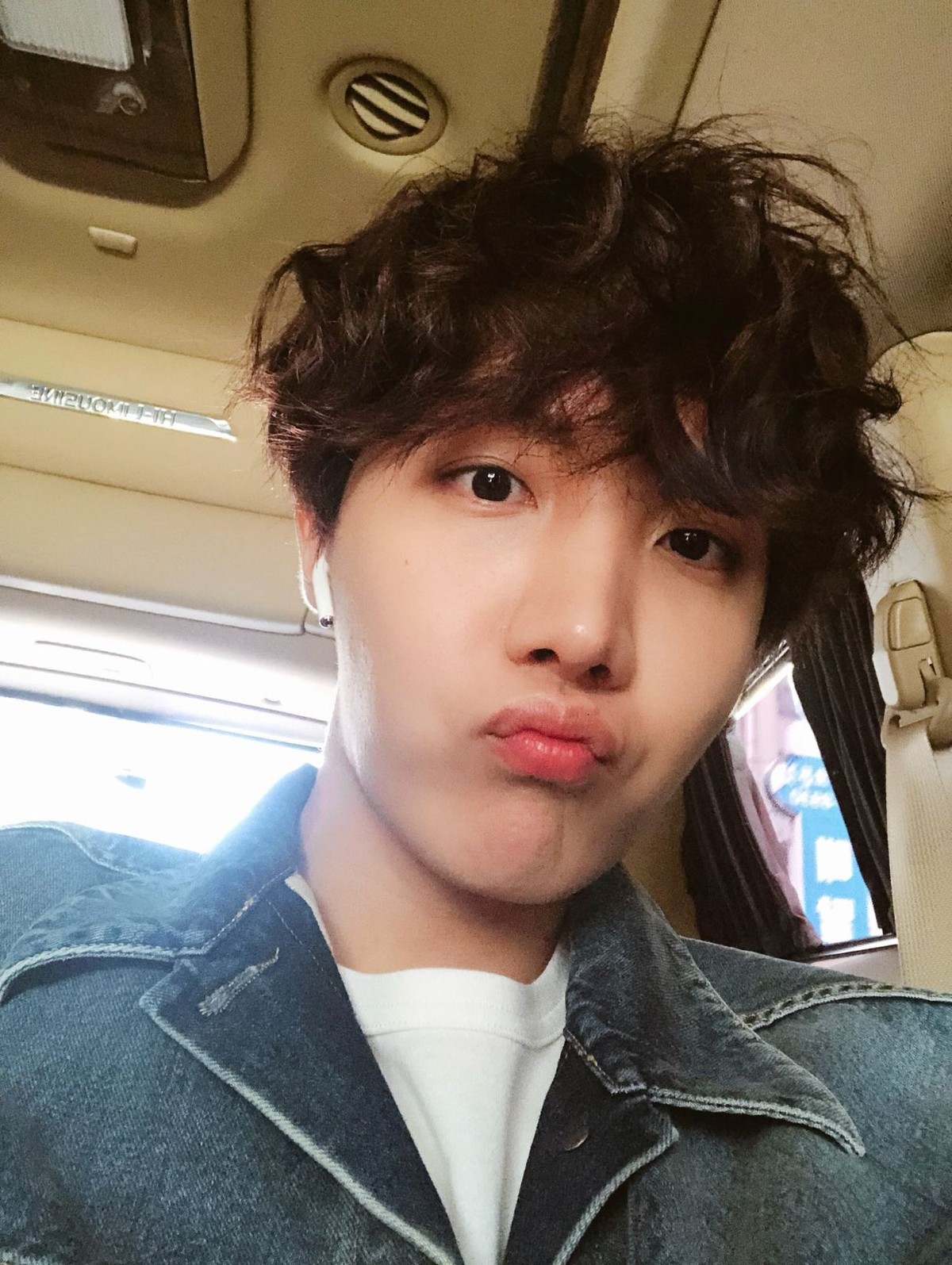 J-Hope, integrante do BTS, fará história no Lollapalooza americano ao ...