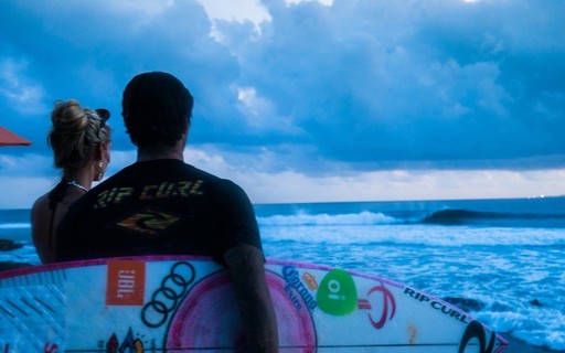 Ao lado de Yasmin Brunet, Gabriel Medina posta foto em praia e se ... Ao lado de Yasmin Brunet, Gabriel Medina posta foto em praia e se ...