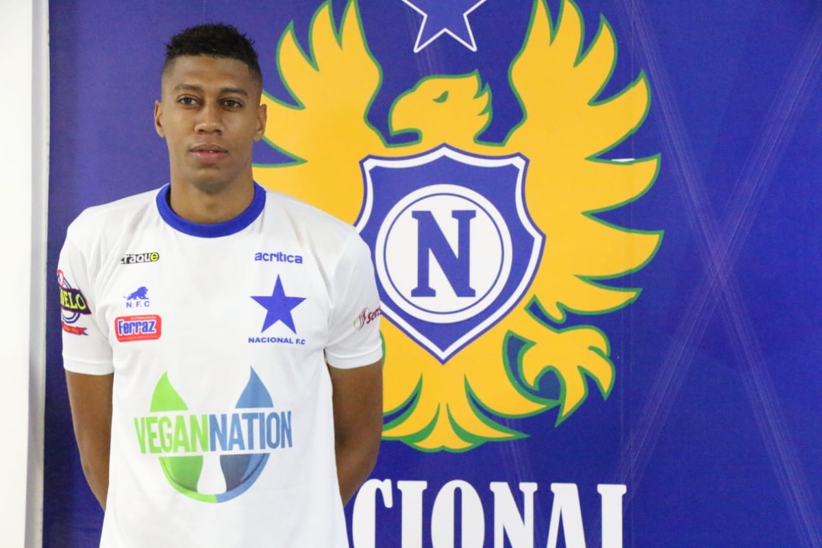 Zagueiro Rafael Vitor destaca união no elenco do Naça para a Copa Verde ...