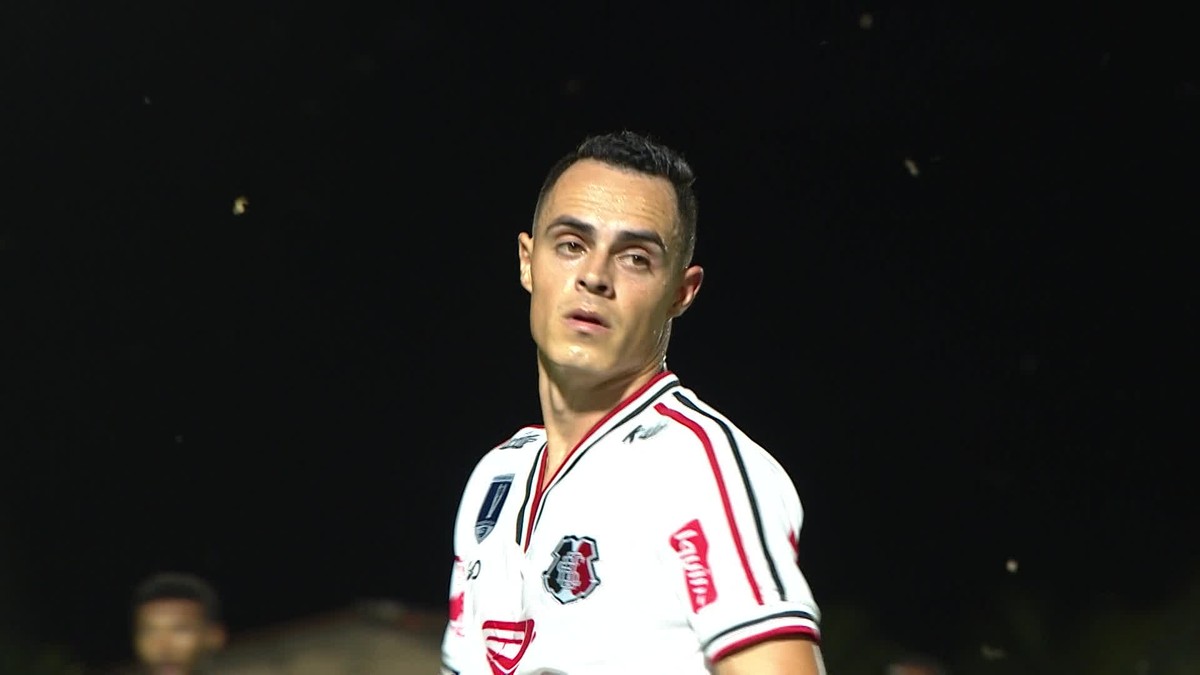 Treinador aprova estreia de Victor Rangel no Santa Cruz: "Vai ajudar ...