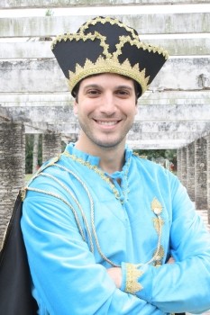 Marco Antônio Gimenez encarna São Francisco de Assis - Patrícia Kogut ...