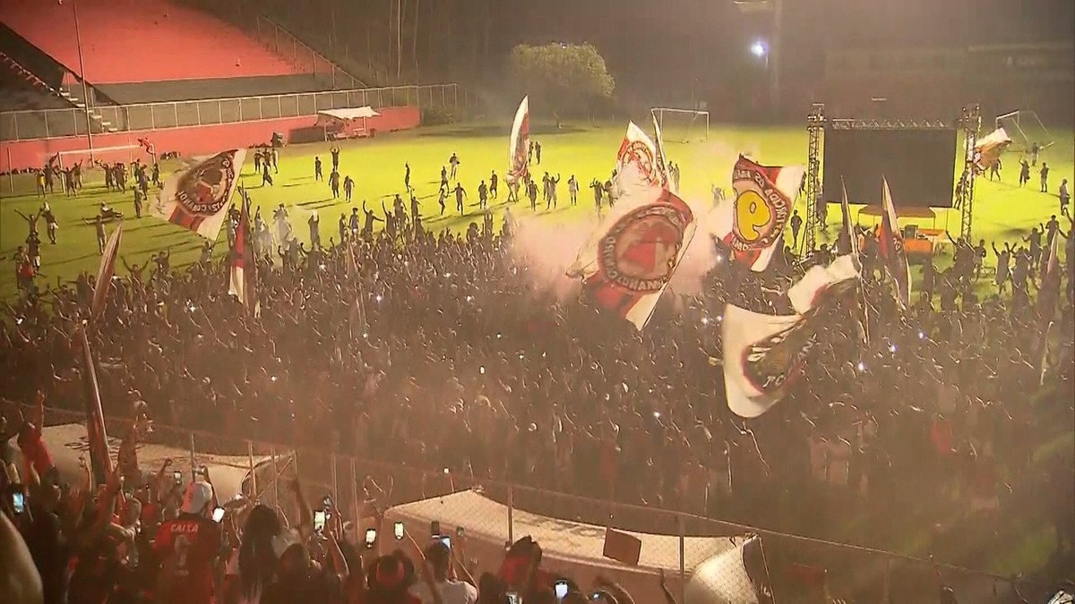 O acesso do Vitória em fotos: as imagens marcantes do caminho rubro ...