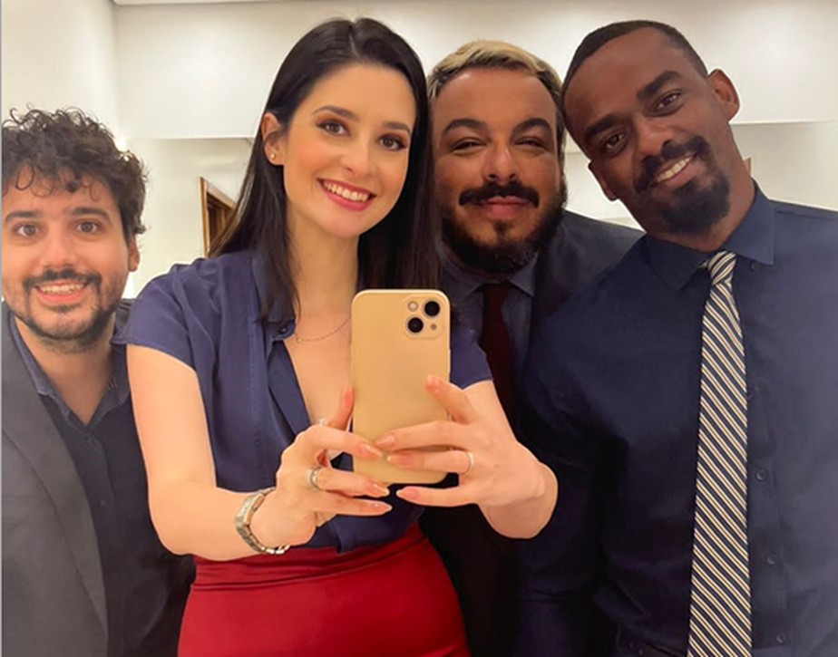 George Sauma, Anna Sophia Folch, Luis Lobianco e Raphael Logam ...