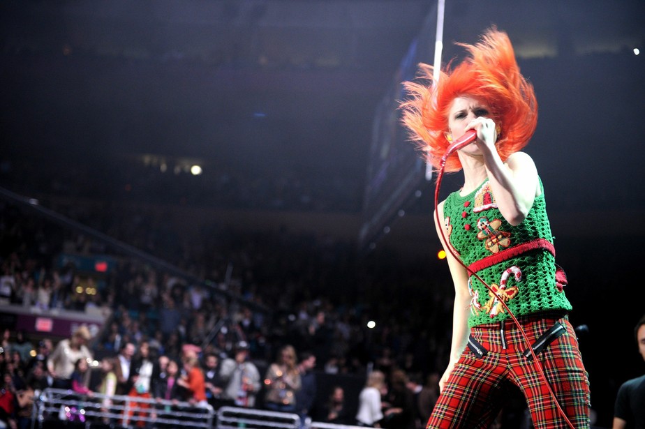 Paramore: ingressos para show no Rio acabam em 30 minutos, gerando ...