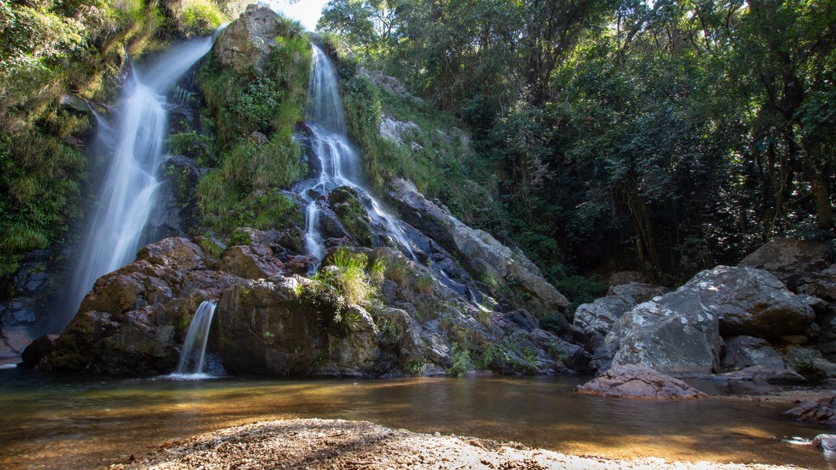 Avanço da vacinação contra Covid-19 aquece o turismo no Centro-Oeste de ...