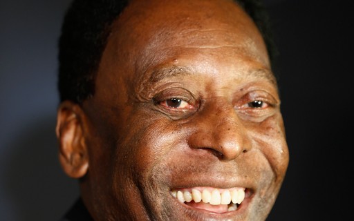 Pelé segue na UTI, mas se recupera de maneira satisfatória, diz boletim ...