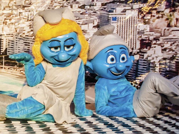 G1 - Peça “Os Smurfs: Uma Aventura no Brasil” chega a Salvador ...