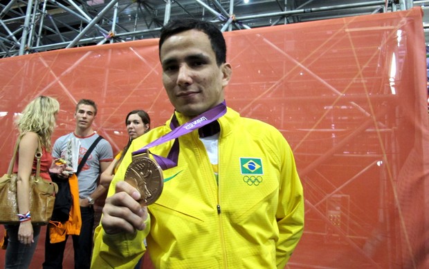 Kitadai revela ter visto filme sobre Senna antes do bronze em Londres ...