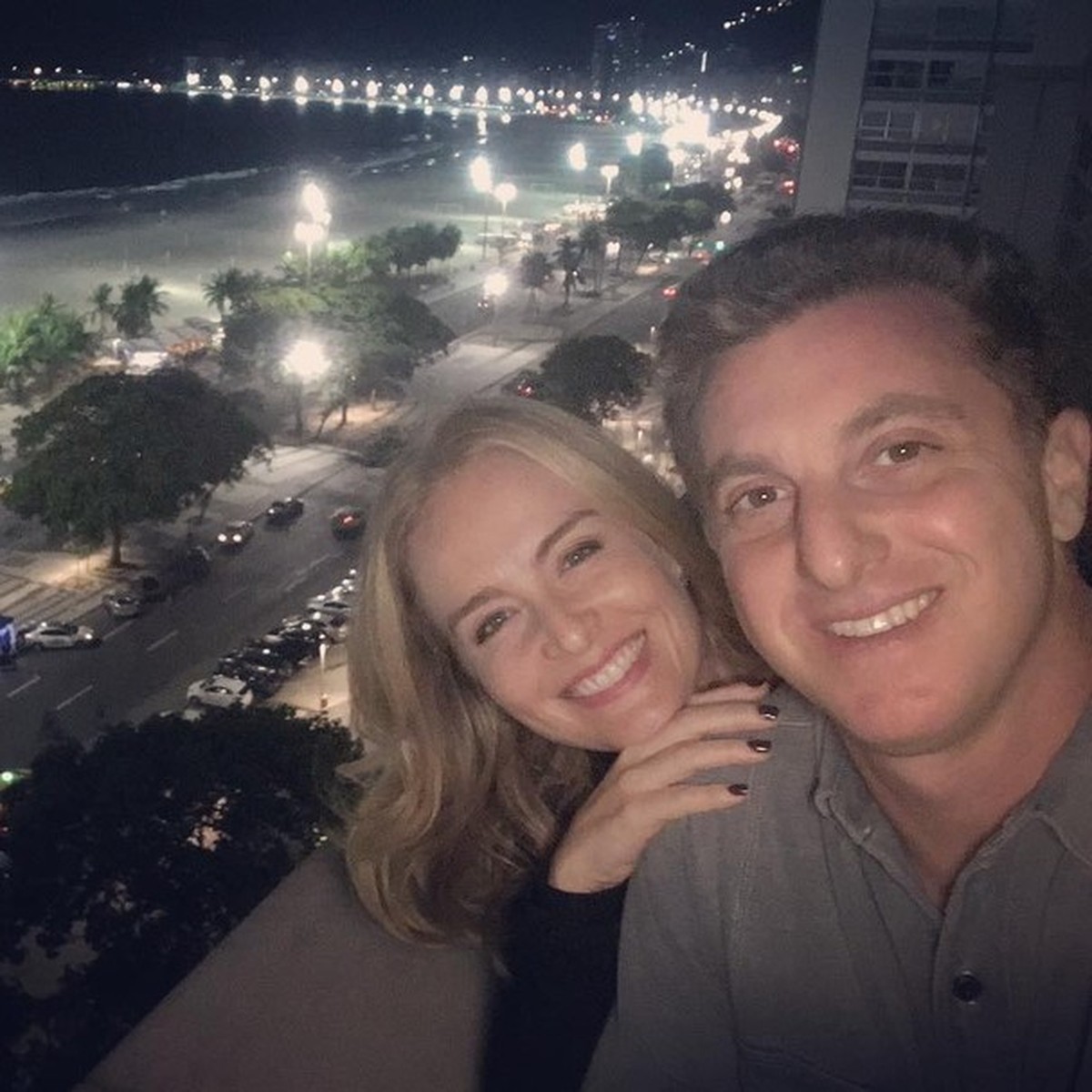 Angélica e Huck trocam posts para festejar 12 anos de união