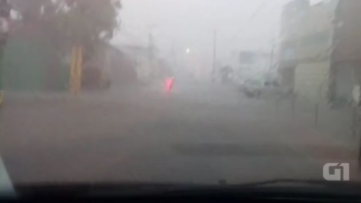 Em um dia de setembro, choveu mais do que em todo o mês de agosto em ...