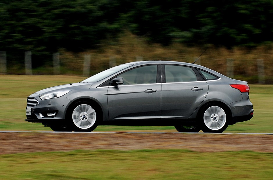 Avaliação: Ford Focus Fastback 2.0 Titanium | Testes | autoesporte