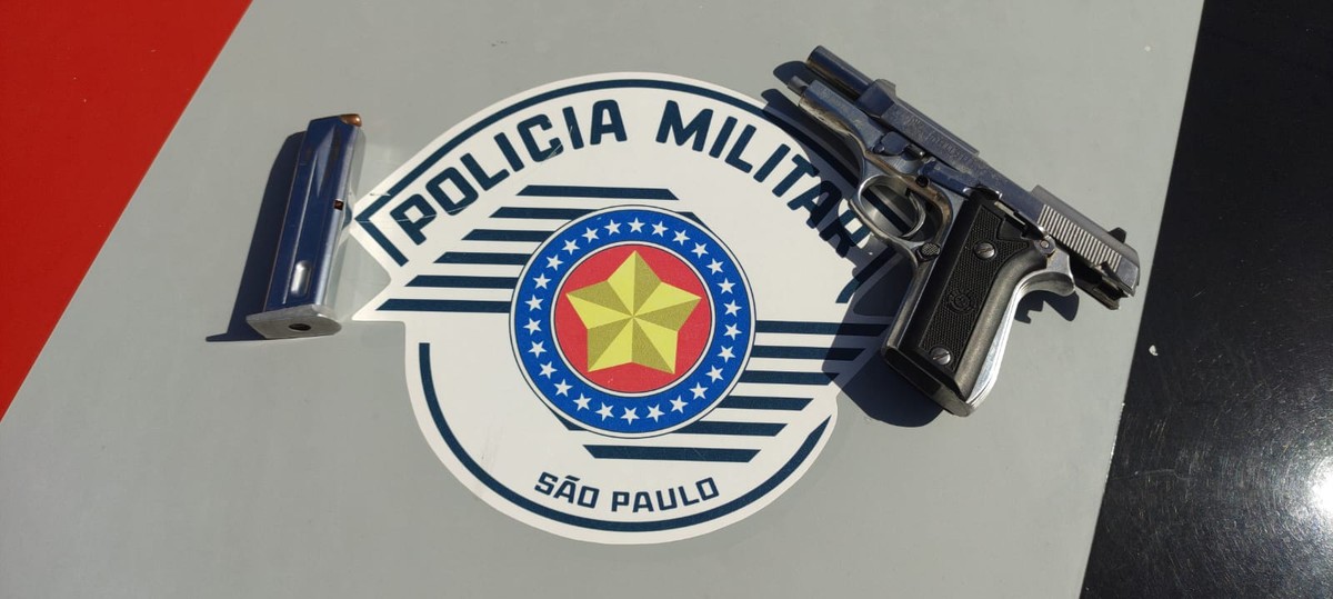 Homem é Preso Por Porte Ilegal De Arma De Fogo Após Sacar Pistola