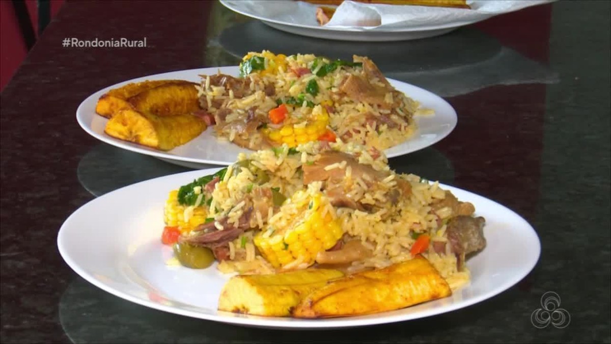 Aprenda da fazer uma galinhada caipira com milho verde | Rondônia Rural ...