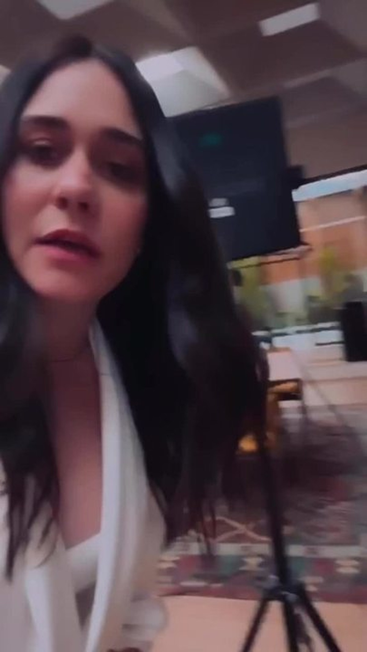 Alessandra Negrini faz tour por casa de Moretti em Travessia: 'Nunca ...