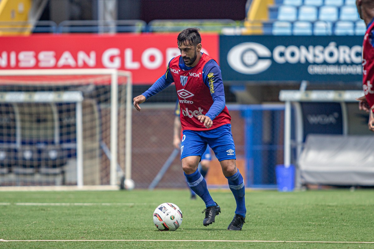 Vale a pena ver de novo: Robinho é o 12º jogador recontratado pelo Avaí ...