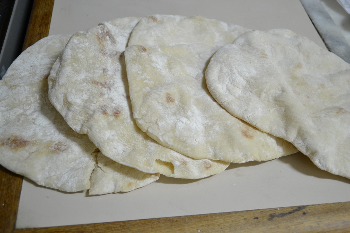 Pão árabe ou pão pita | Pães e salgados | Receitas