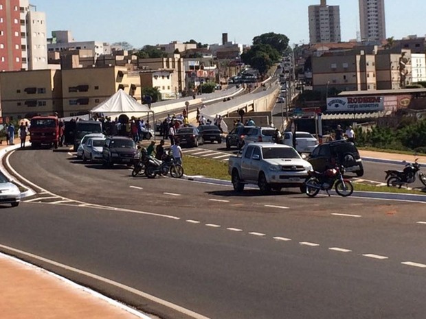G1 - Complexo de viadutos da região Norte é liberado em Rio Preto ...