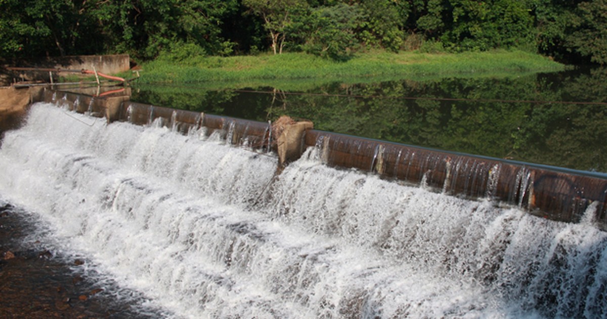 G1 - Sistema de transposição de água de rio é desligado em Uberaba, MG ...