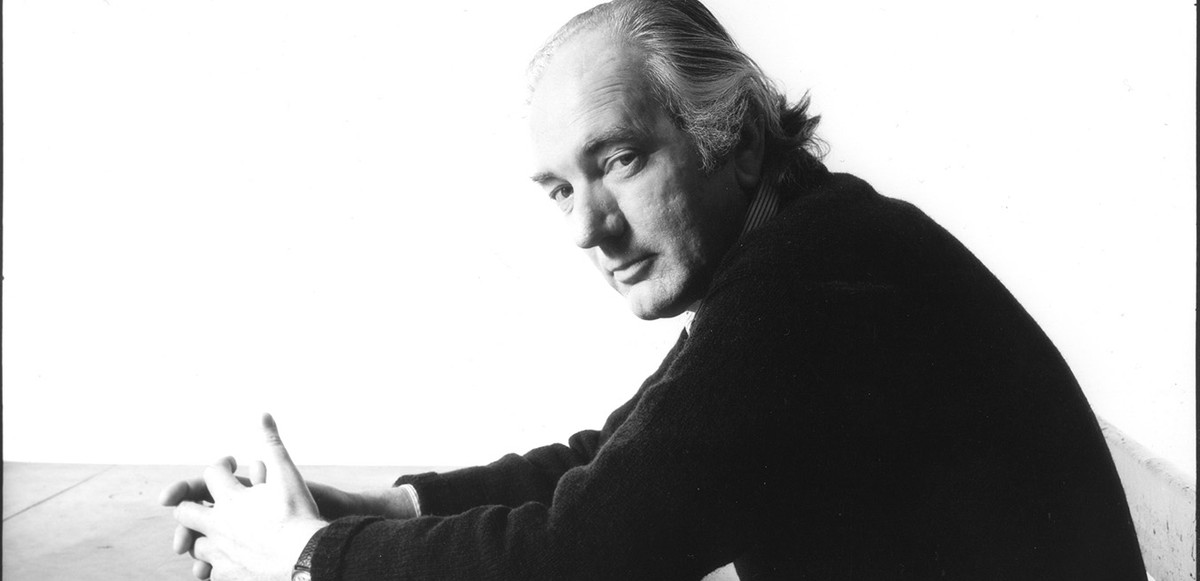 Escritor critica a hipocrisia do meio literário | Eu & | Valor Econômico