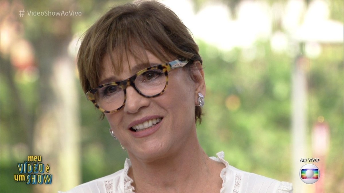 Natália Do Vale Se Emociona Ao Relembrar Carreira No Vídeo Show