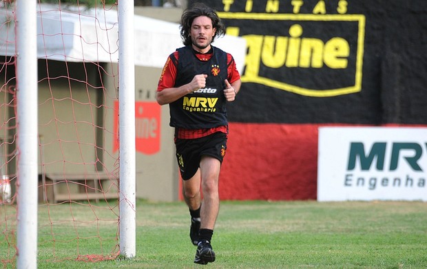 Recuperado, Germano conta as horas para voltar a jogar pelo Sport ...