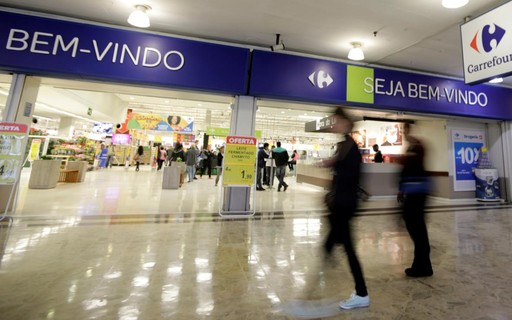 Carrefour Brasil tem alta de 9% no lucro ajustado do 4º tri - Época ...