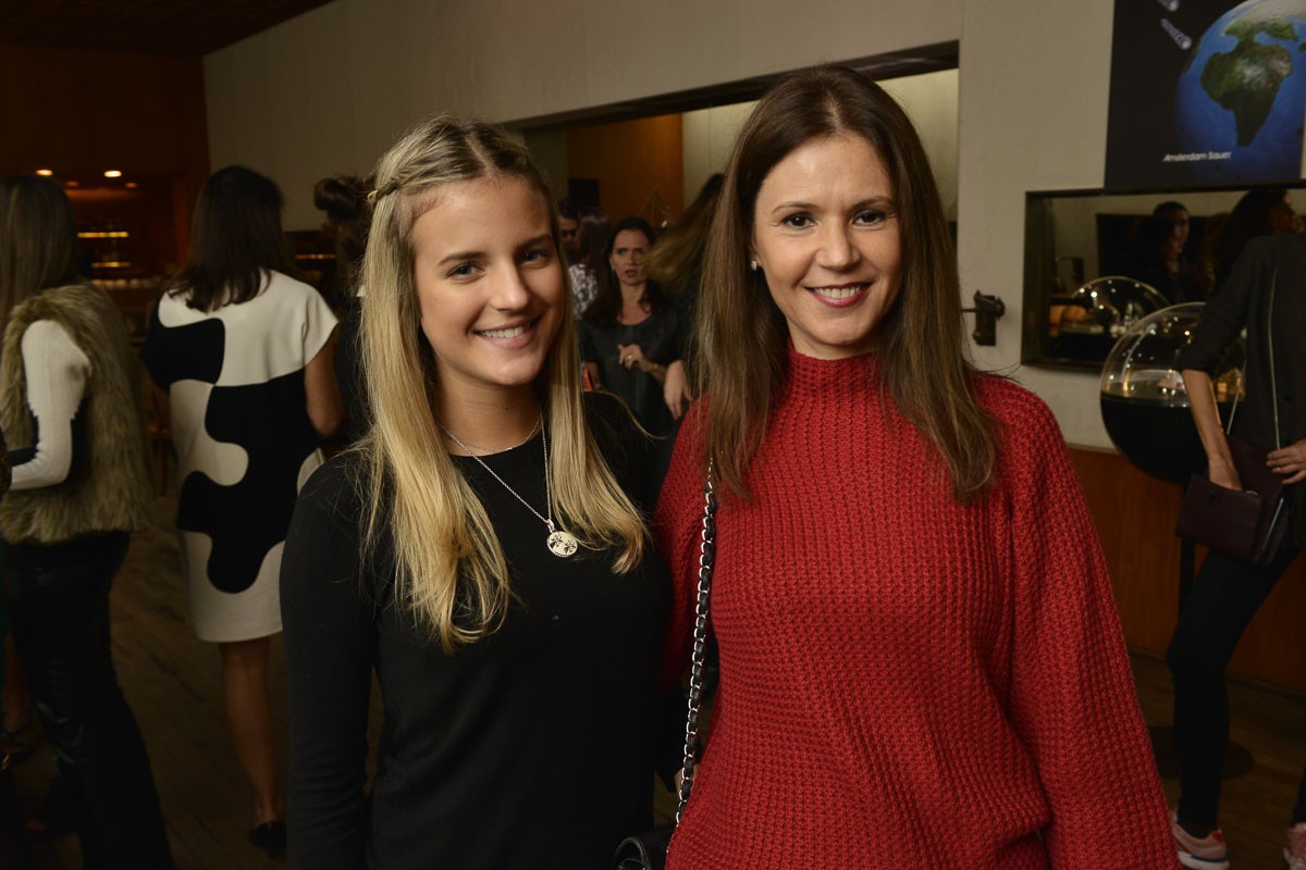 Amsterdam Sauer apresenta coleção Cosmic em São Paulo | Lifestyle | Vogue