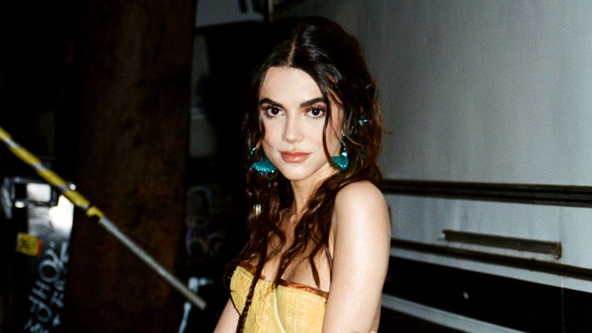 Manu Gavassi sobre ansiedade com turnê: ‘A vida tá me empurrando para o ...