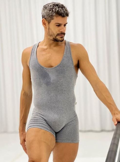 Aos 42, bailarino Thiago Soares faz última turnê: 'Me sinto bem nesse momento grisalho e sigo de ...