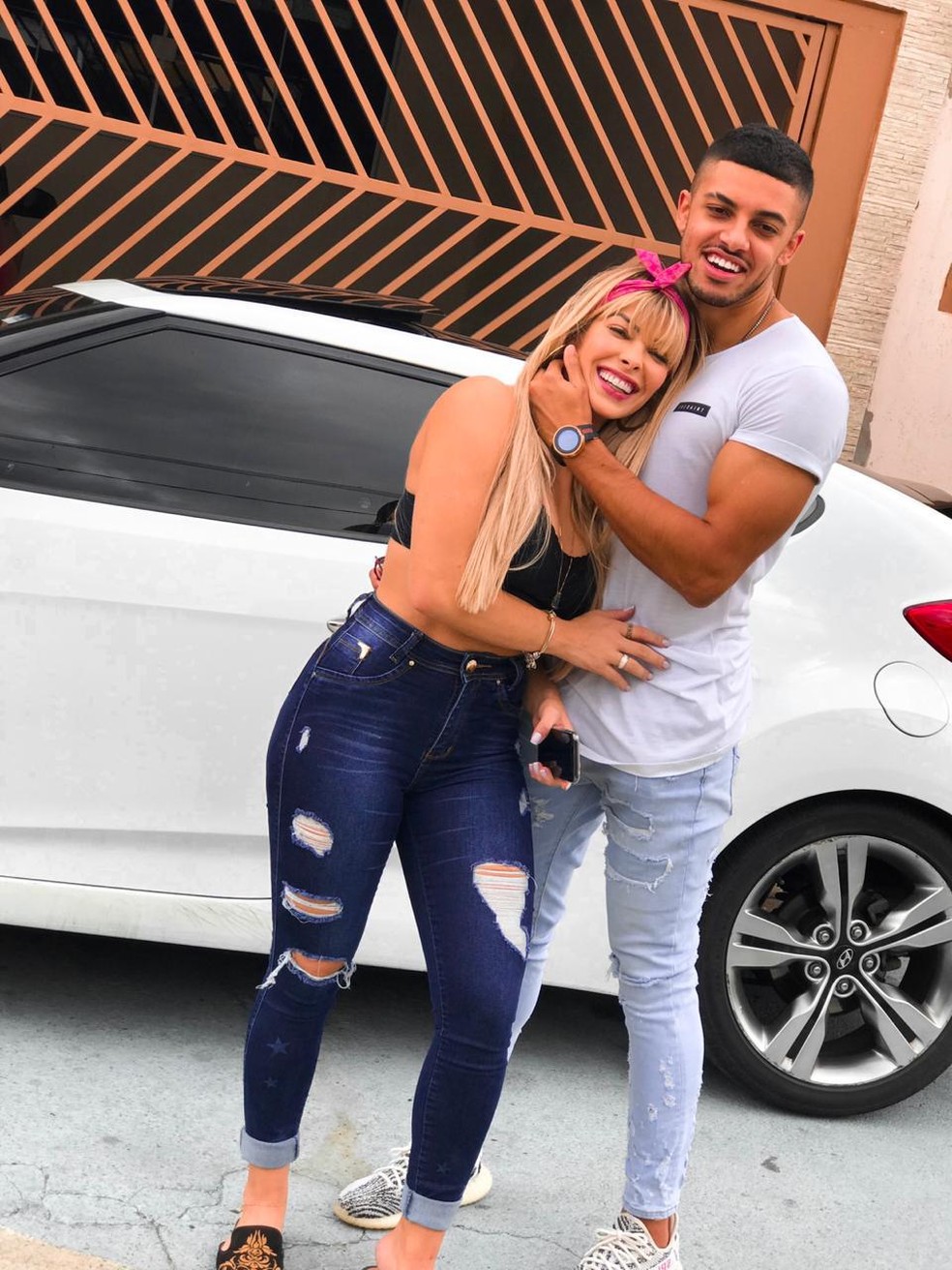 Ex-BBB Jaqueline Grohalski assume namoro e declara: 'Momento de ...