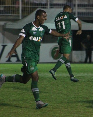 Bruno Rangel marca 62º gol e entra para a história da Chape: "Muito feliz"