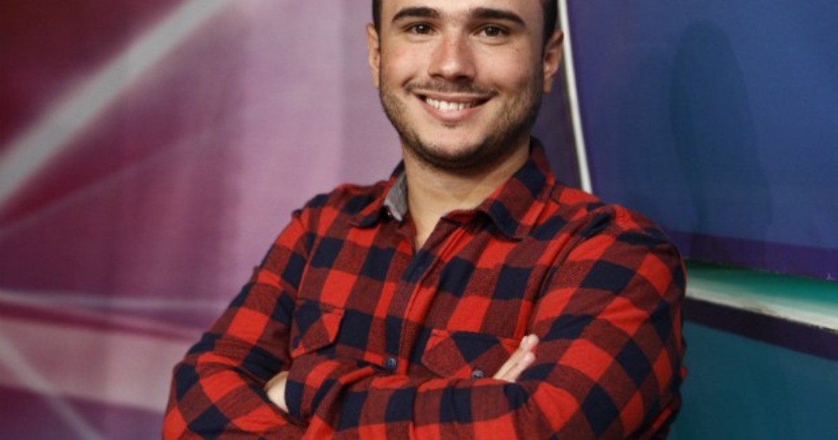 G1 - Comediante Ed Gama une imitações e música em show no Bacabeiras ...