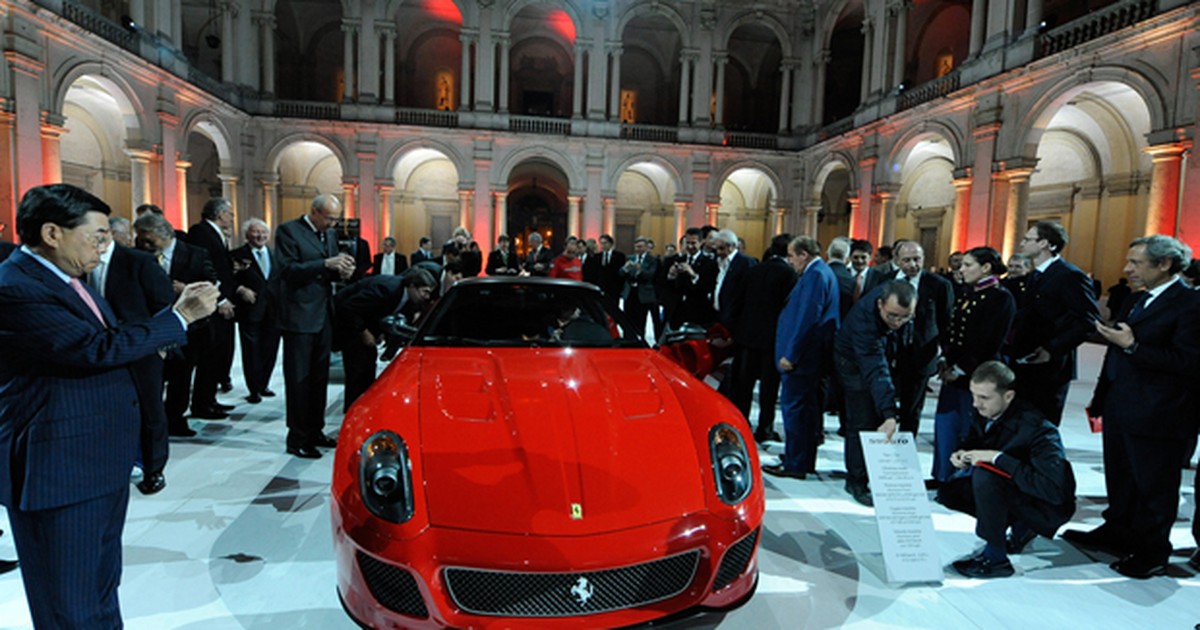 Auto Esporte - Ferrari mais potente já produzida pode aparecer no Salão ...