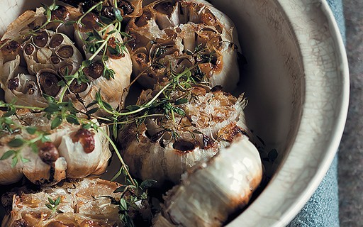 Alho assado - Casa e Jardim | Acompanhamentos