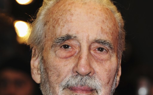 Aos 92, ator Christopher Lee lança novo álbum de heavy metal - Monet ...