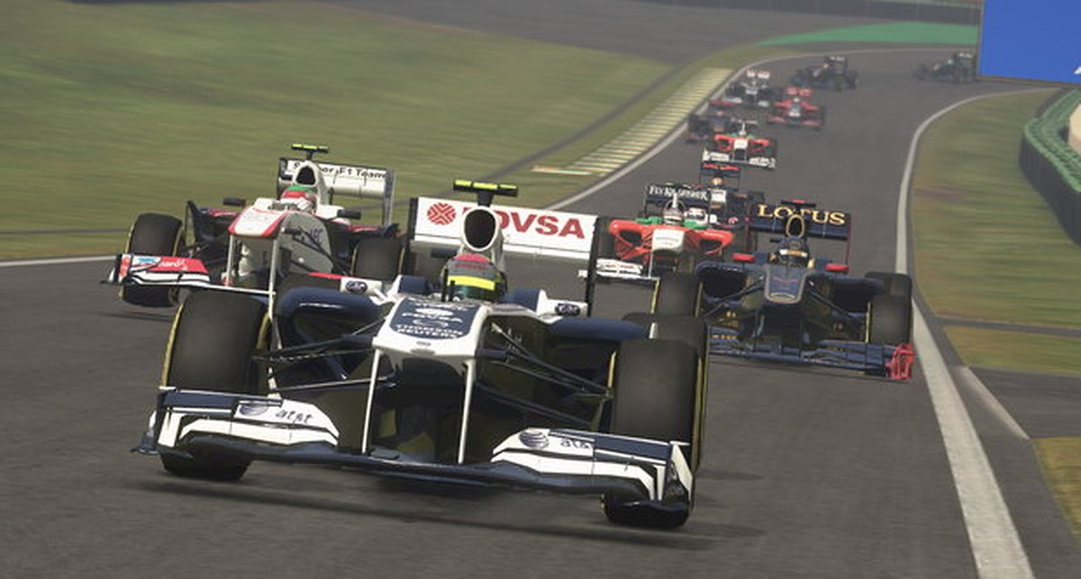Demo de F1 2012 foca em tutorial e disputa contra pilotos consagrados ...