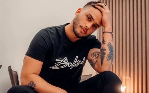 Jonathan Couto sofre acidente de carro no Rio - Quem | QUEM News