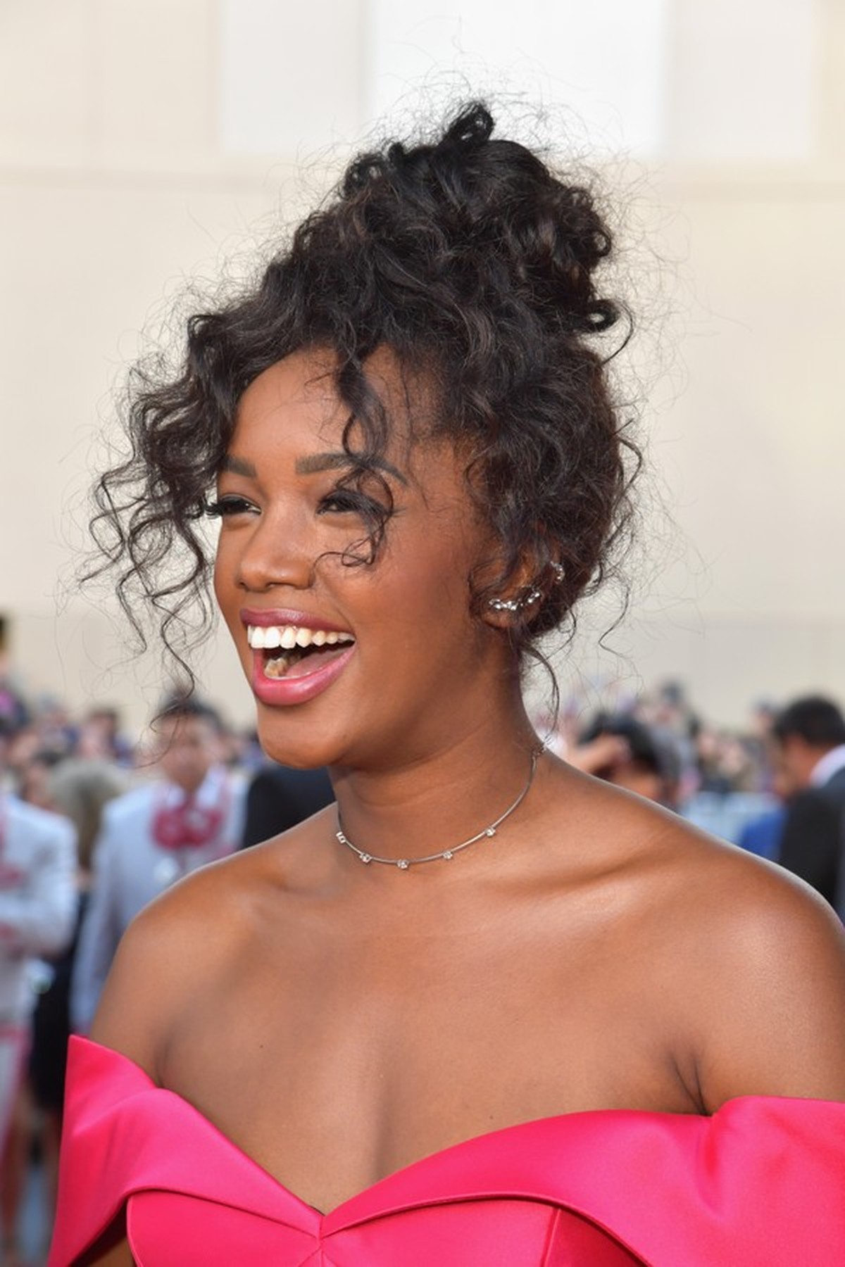 Iza: 7 vezes em que a cantora arrasou (e muito) na maquiagem ...