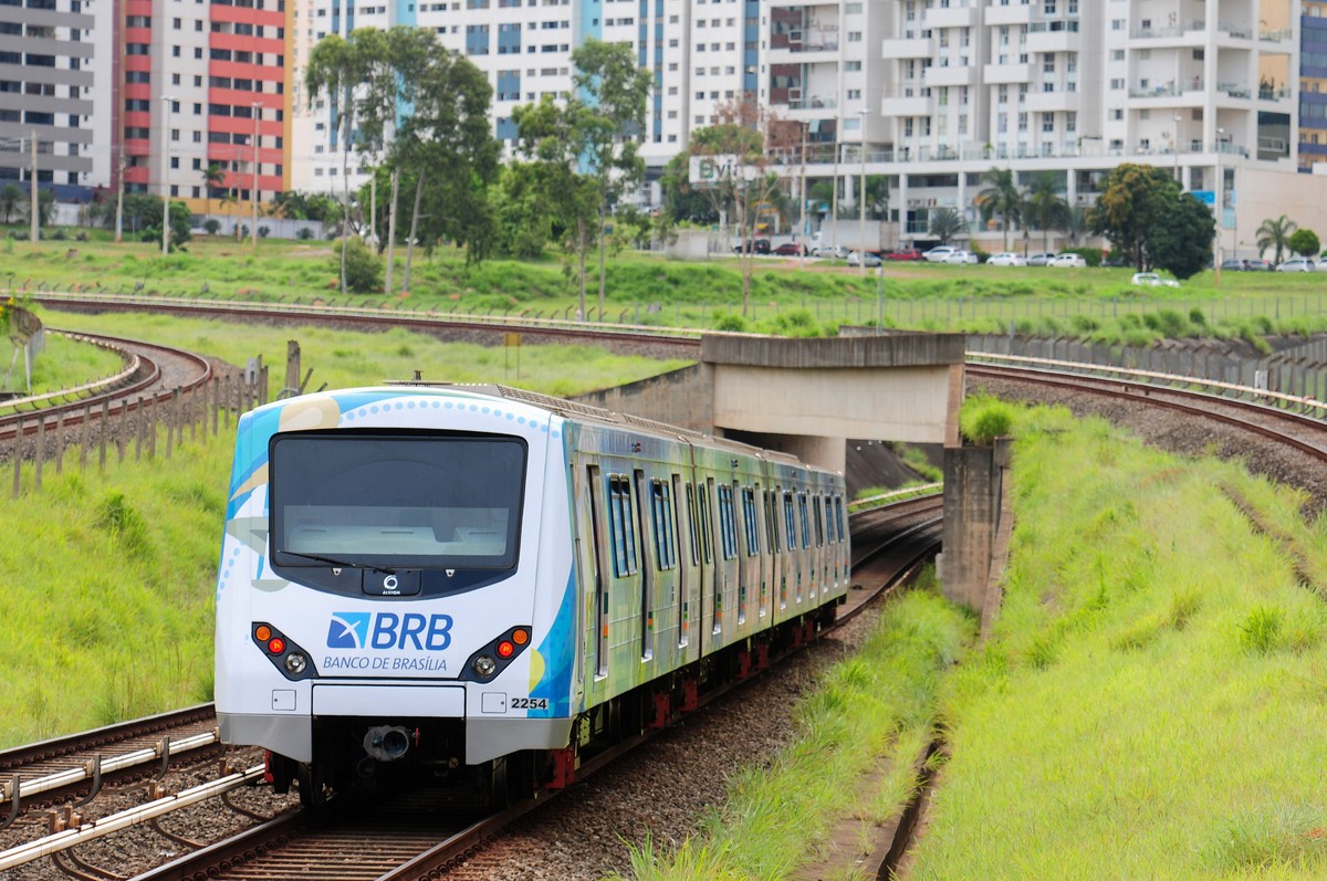 Metrô do DF arrecada R$ 4,6 milhões com publicidade em 2016 | Distrito ...