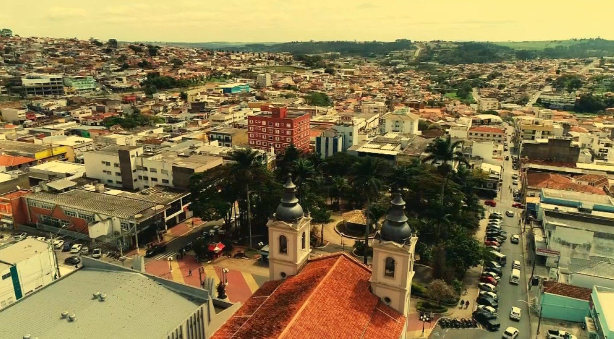 Itapeva dá início à programação de aniversário com shows musicais pela ...