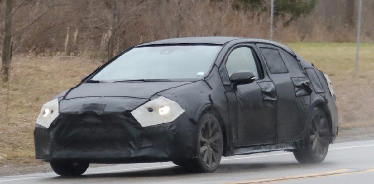 Novo Corolla passará a ser feito sobre a plataforma do Prius | Empresas ...