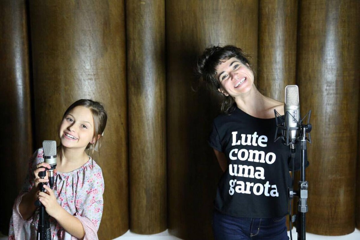 Rafa Gomes grava música com Uyara Torrente, d'A Banda Mais Bonita da ...