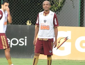 Volta de Triguinho é a única novidade no treinamento do Atlético-MG ...