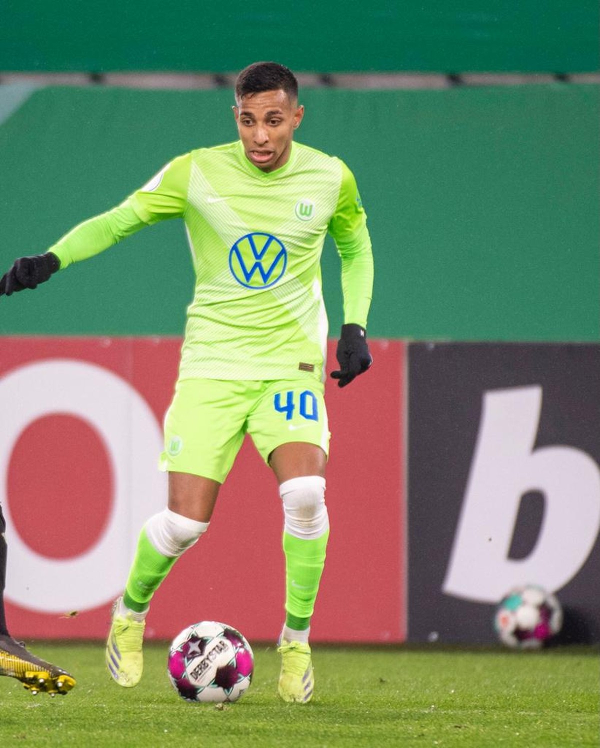 Victor Sá comemora marca de 50 jogos na Bundesliga e mira selar ida do ...