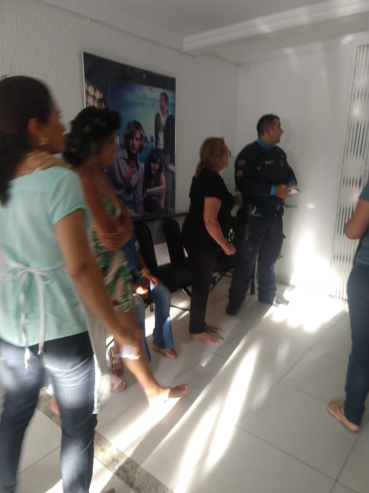 Casal Marca Atendimento E Realiza Assalto Em Salão De Beleza Em