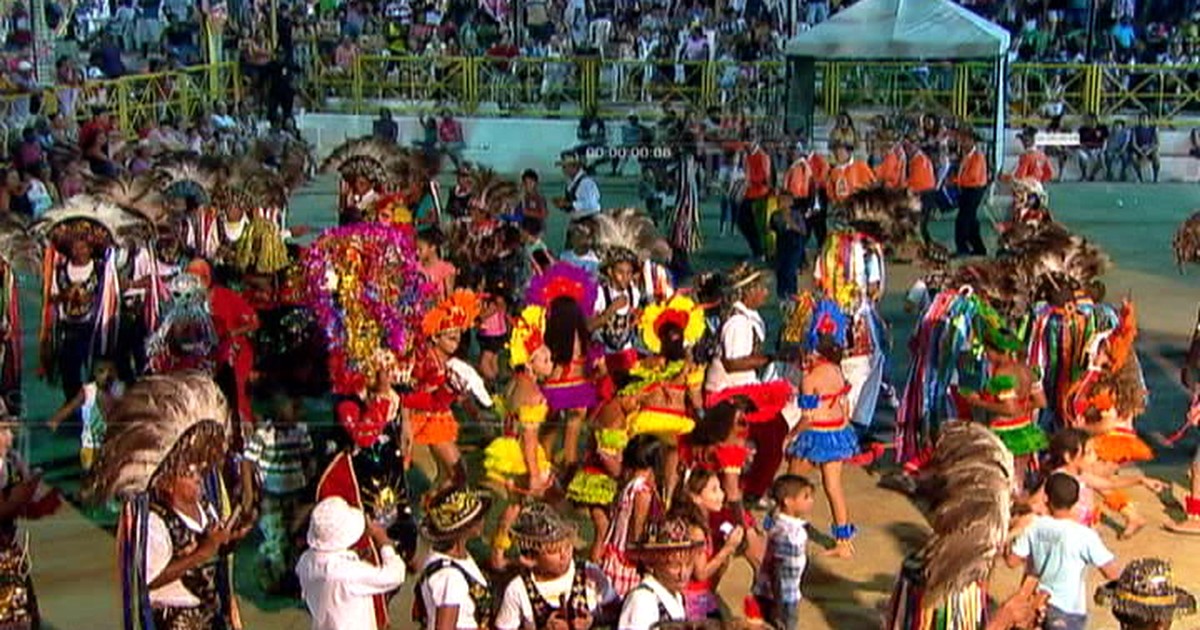 Profissão Repórter - Festas de rua em pequenas cidades do país revelam ...